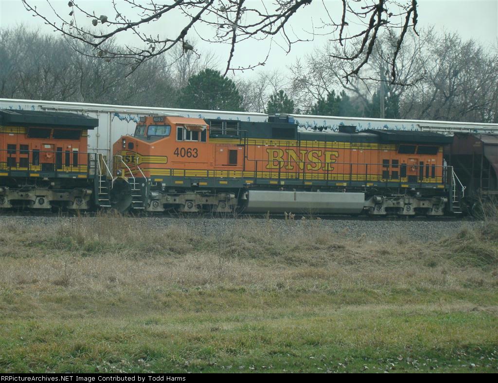 BNSF 4063